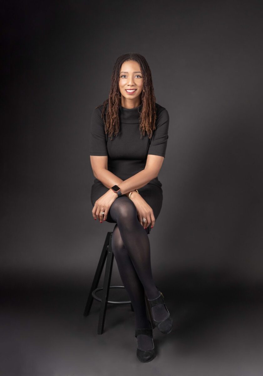 About Stacy – Stacy On The Right